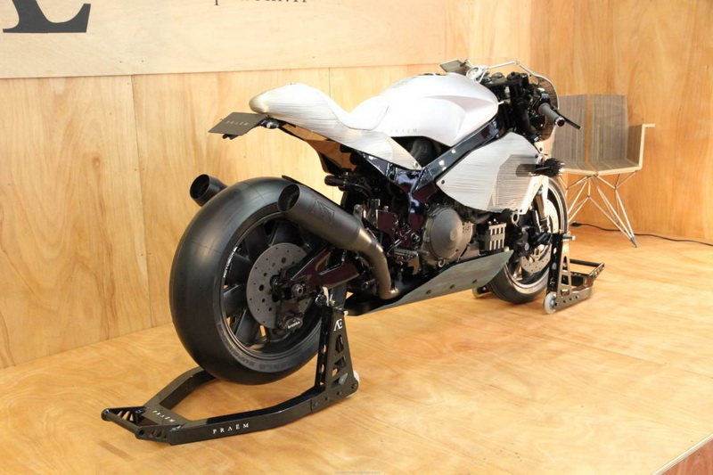 Praëm SP3 Superbike ฝรั่งเศส อลูมีเนียม พื้นฐาน Honda RC51 - Motorival.com