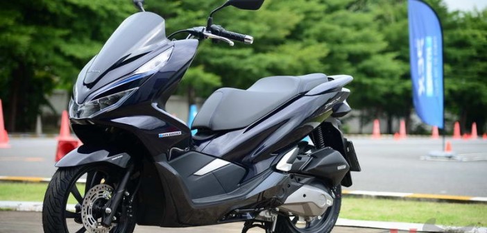 All-New Honda PCX เตรียมยัดฝาสูบ 4 วาล์ว + VTEC สู้ VVA ใน Aerox และ ...