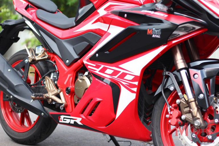 รีวิว New GPX DEMON GR200R (The Cobra) สปอร์ตเอนทรี่สุดหล่อ หน้างูจงอาง ...