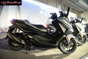 เทียบสเป็กเทคนิค สองออลนิว 2023 Xmax 300 vs 2023 Forza350 บิ๊กสกู๊ตเตอร์คันไหนโดนใจ - Motorival.com